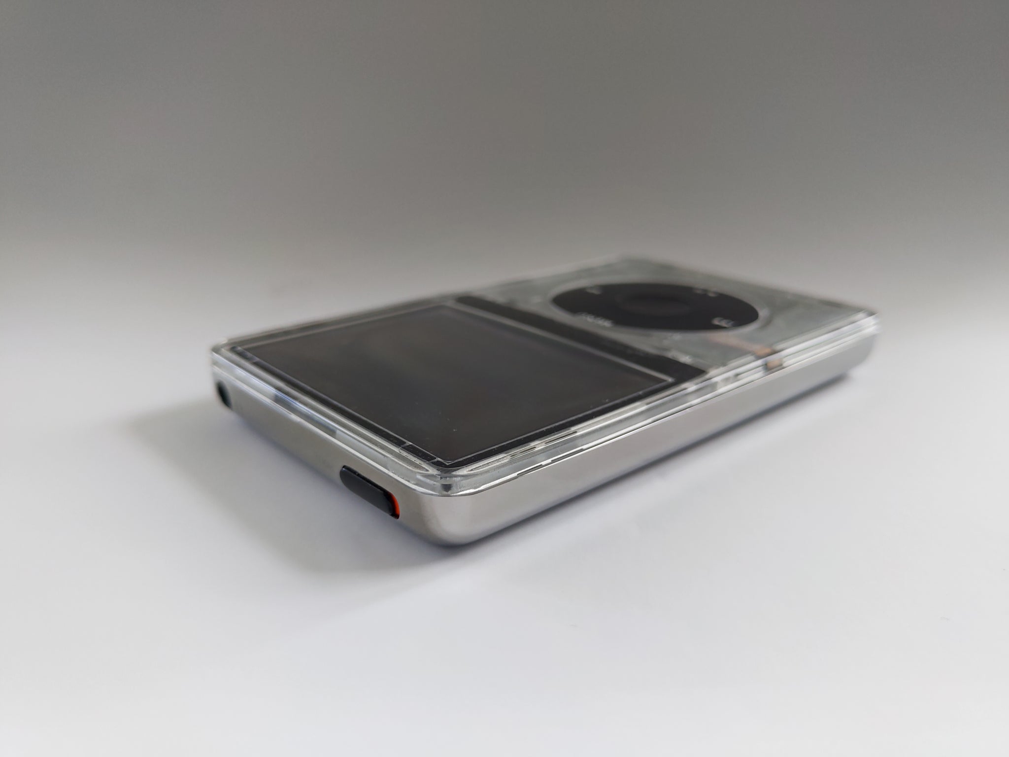 Custom iPod classics – DCG !Pod