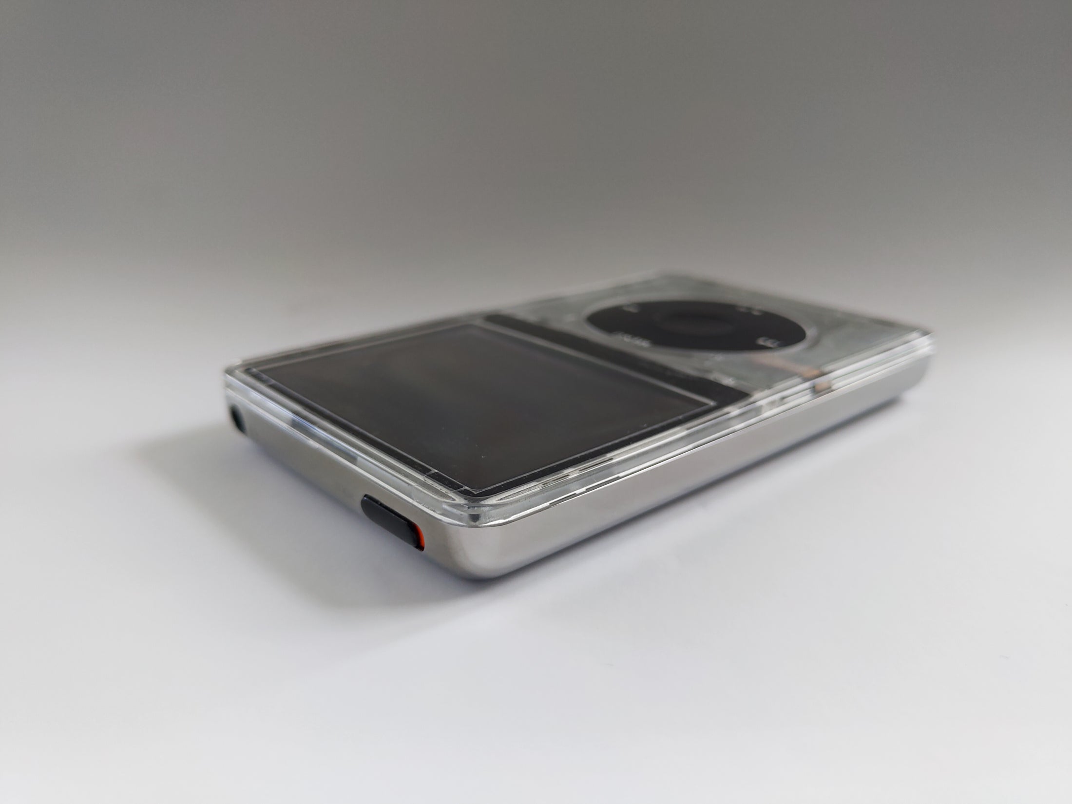 Custom iPod classics – DCG !Pod